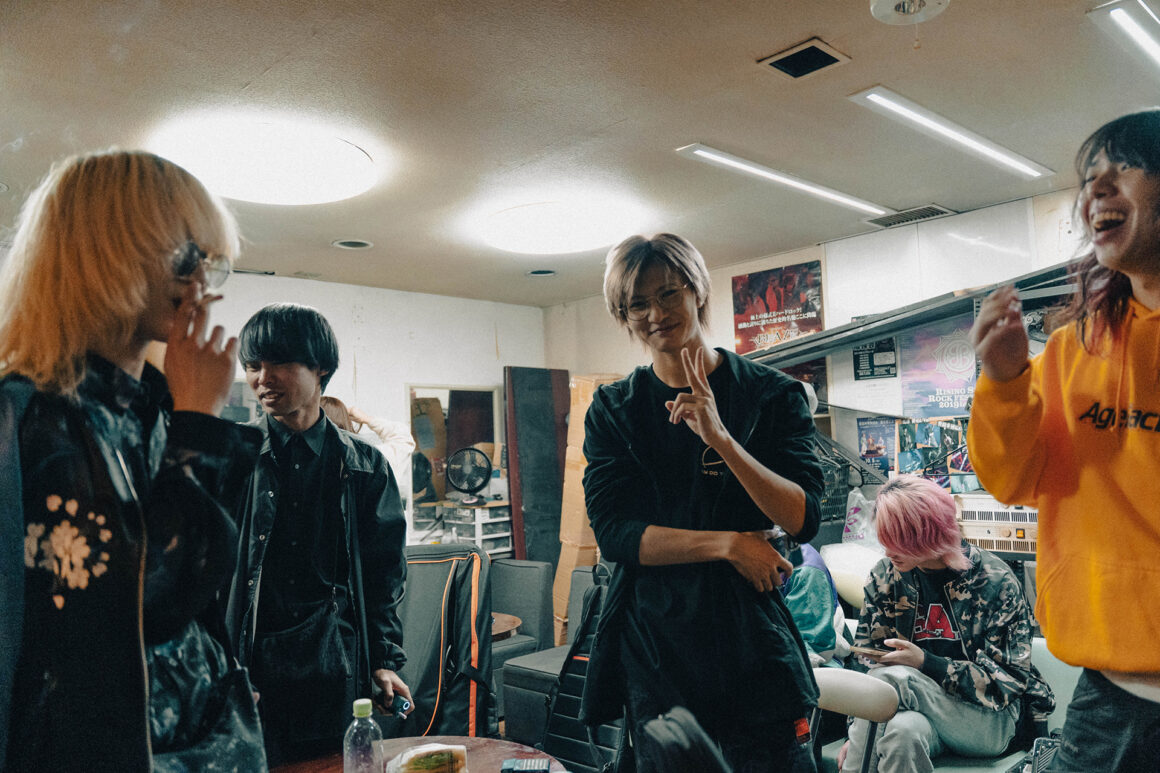 Feng Zhao and Way Do Thru - Tainted Magazine